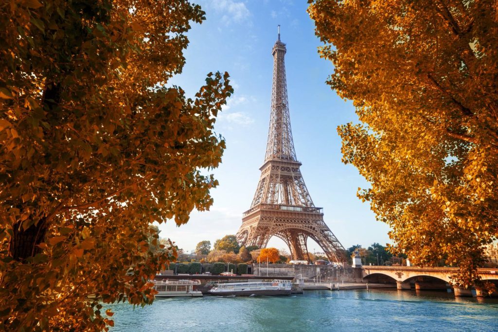 Your Complete Traveler’s Guide to Paris During the Fall : New York ...