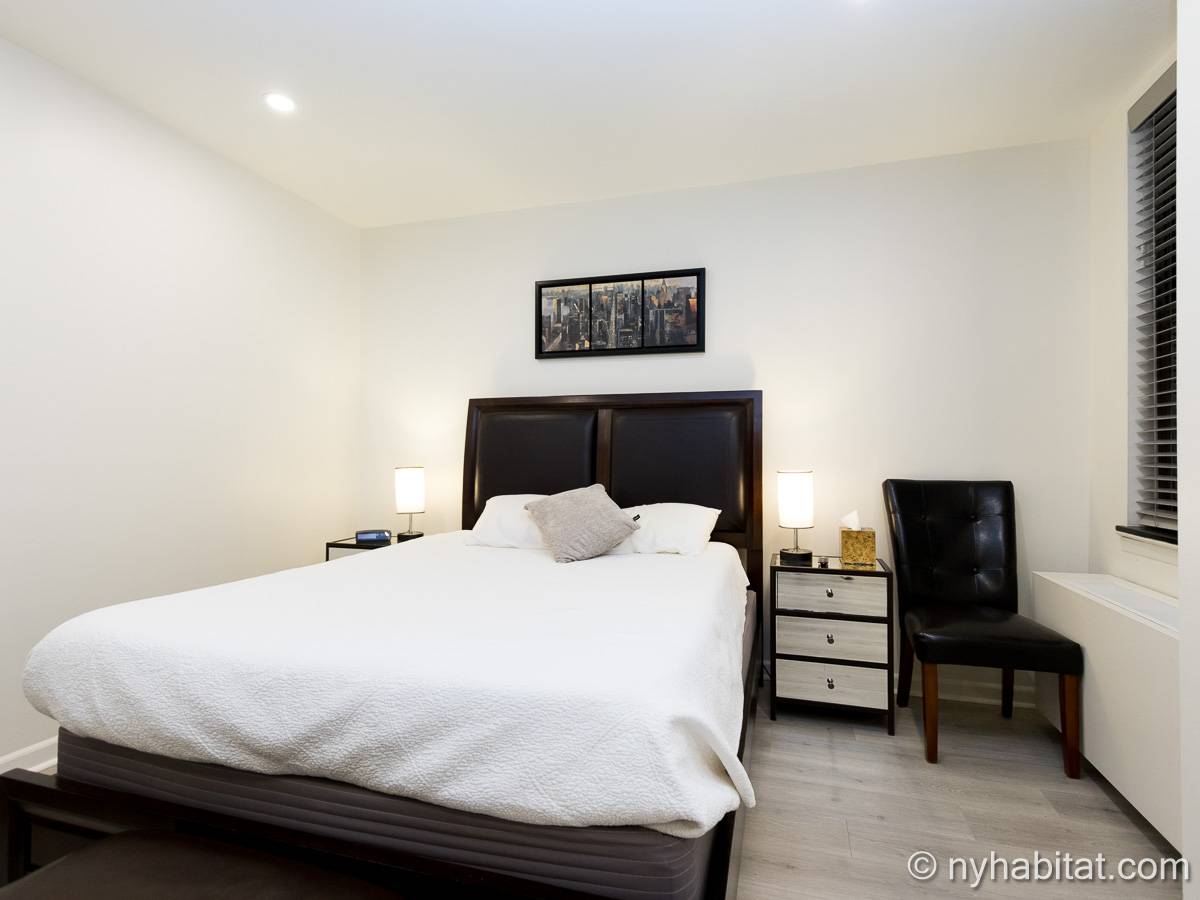 New York Apartment: 1 Bedroom Apartment Rental in Midtown West (NY-16180)